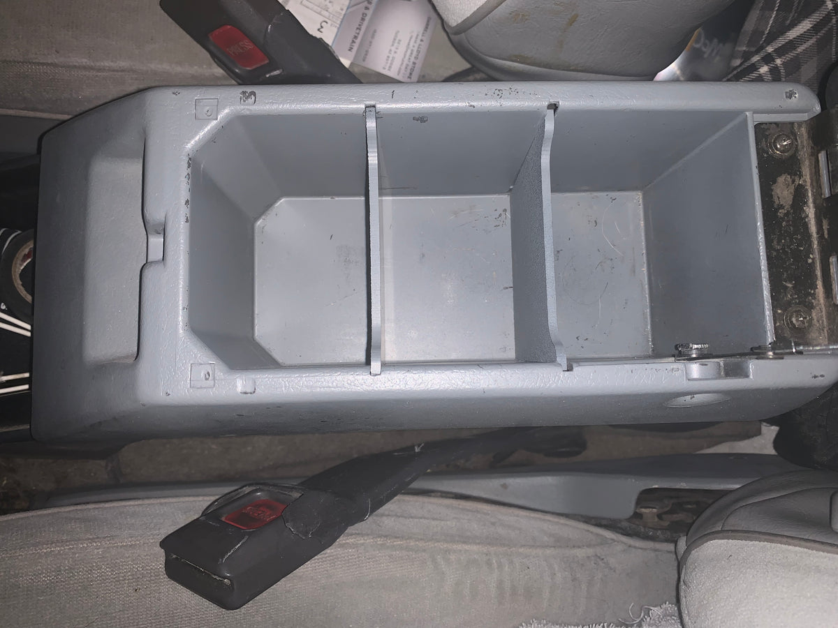 1984-1988 Pickup and 4Runner Center Console dividers reproduction ...